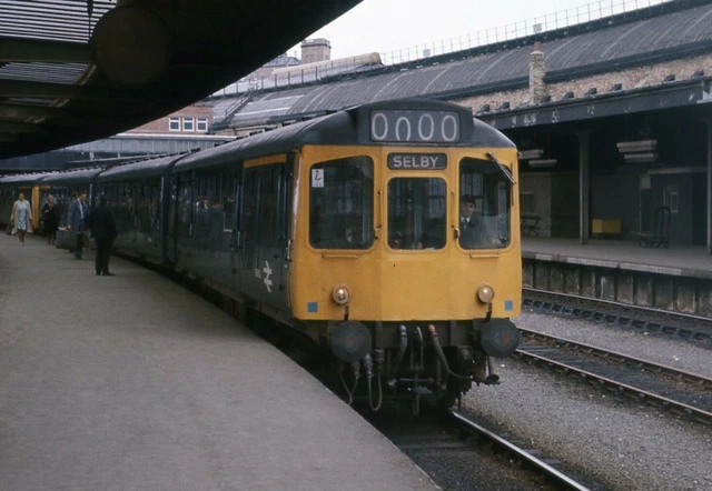 BRITISH RAIL CLASS 110 Calder Valley DMU Railway Photo - York Station £ ...