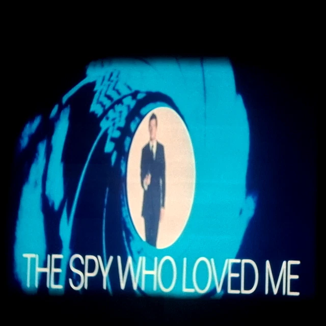 SUPER 8MM - TRAILER James Bond The Spy Who Loved Me SCOPE Colour/Sound ...