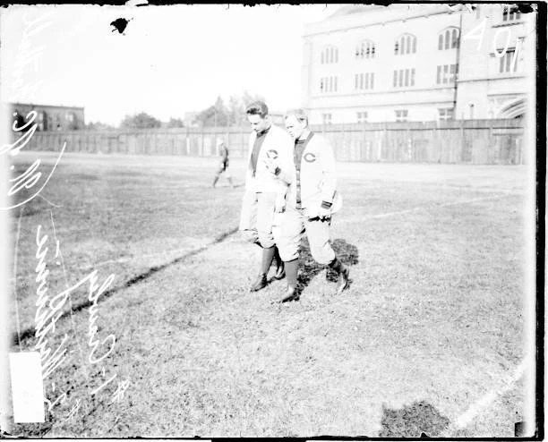 UNIVERSITY OF CHICAGO Football Players "Bill" Crawley And O W Wor - Old ...