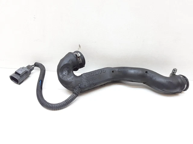 VOLVO V70 II SW 30788009 Breather Hose 2.40 Diesel 136kw 2008 23590669 ...