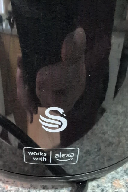 SWAN SK14650BLKN ALEXA Smart Jug Kettle Black Not Heating £13.76 ...