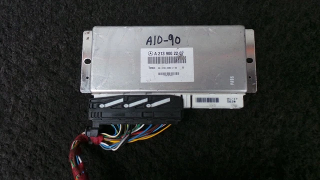 A10-90 * MERCEDES-BENZ W213 E-Class Suspension Control Module Unit ...