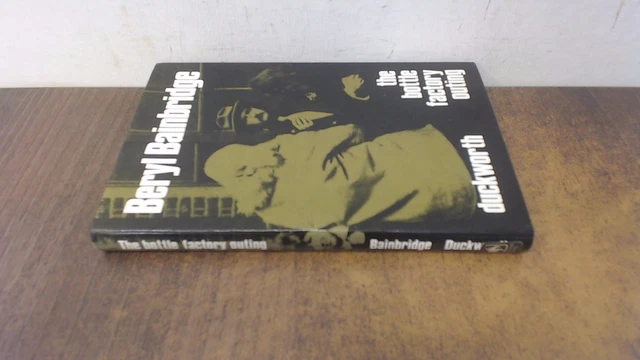THE BOTTLE FACTORY Outing, Bainberidge, Beryl., New Fiction Socie £8.49 ...
