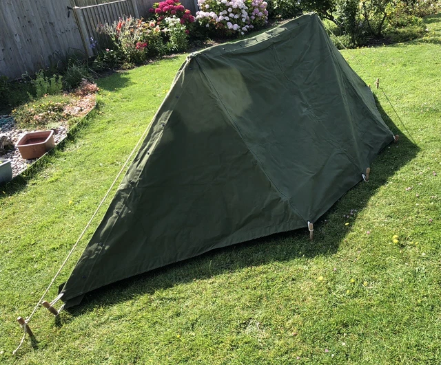 WW2 US 2 Man Pup Tent. Complete set with ground sheet/poles/pegs and ...