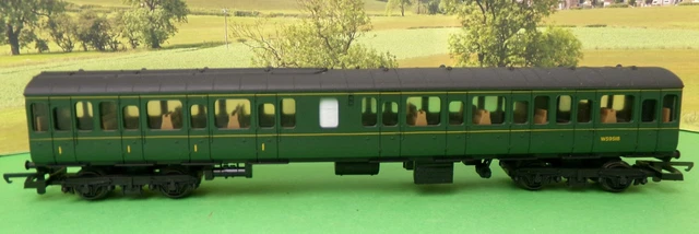 LIMA CLASS 117 DMU Trailer/Centre Car Composite Coach BR Green W59518 ...
