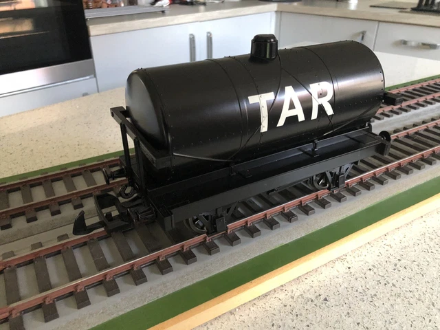 BACHMANN 98009 THOMAS Tank Engine Tar Tank Wagon MIB Ex Shop Stock G ...