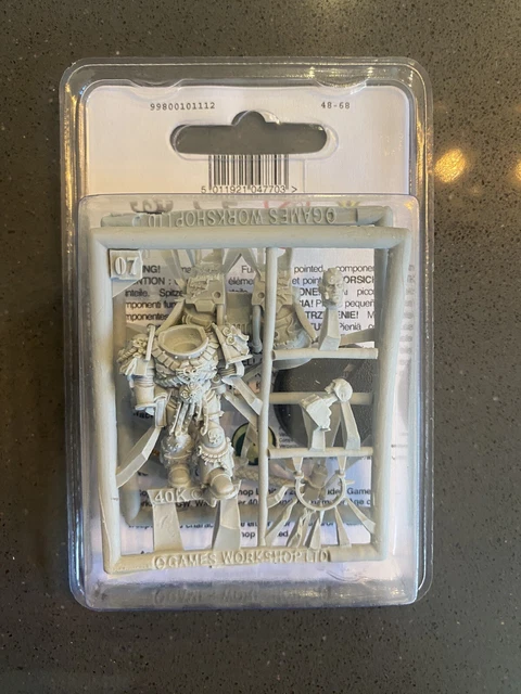WARHAMMER 40K SPACE Marine Captain Lord Executioner Finecast NEUF ...