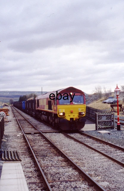 35MM RAILWAY SLIDE- EWS Diesel Electric Freight Class 66. 66118 ...
