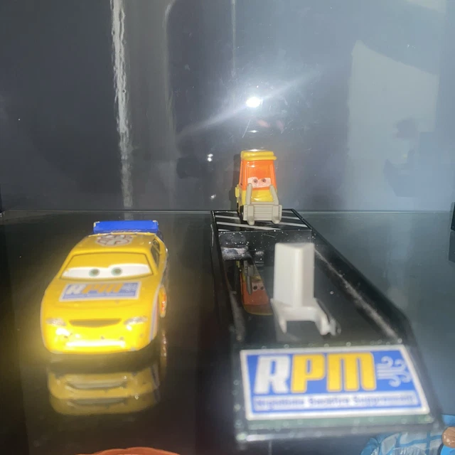 DISNEY PIXAR CARS PIT CREW LAUNCHERS RPM NO 64 RACER 1:55 Diecast Rare ...