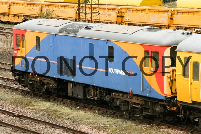 UK DIESEL TRAIN Railway Photograph Of Class 73 73201 Loco. Rm73-258 £1. ...