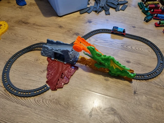 FISHER PRICE THOMAS And Friends Trackmaster Motorized Dragon Escape ...