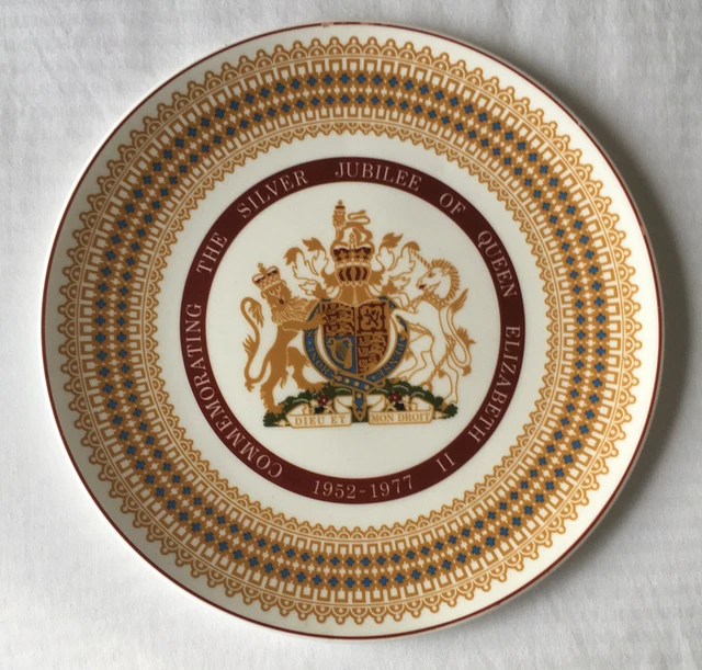 UNBOXED ROYAL Tuscan Queen Elizabeth Silver Jubilee Fine Bone China ...