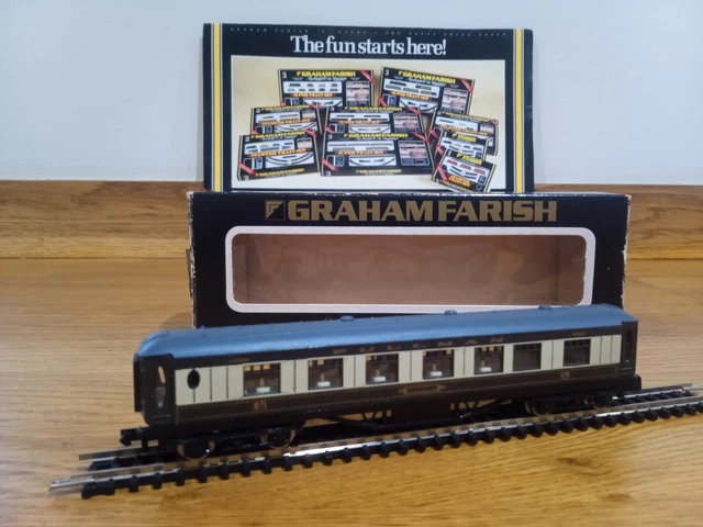GRAHAM FARISH N Gauge Pullman Dining Coach Umber & Cream, 0646 boxed £ ...