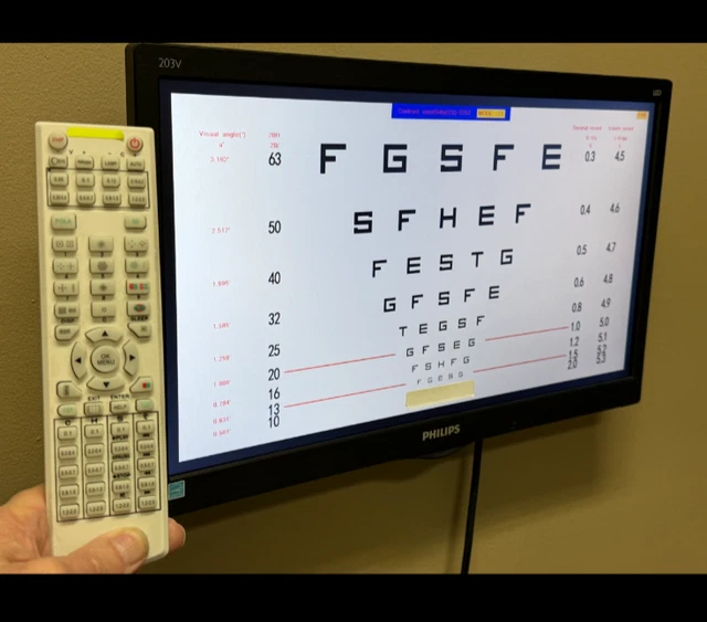 LCD VISUAL ACUITY chart integrated system with chart collection PHILIPS ...