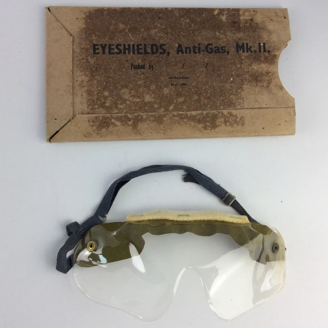 VINTAGE WW2 BRITISH Army Anti Gas Eye Shield Mask Mk II Dated 1941 With ...