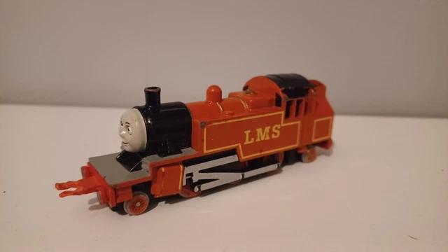 THOMAS THE TANK Engine Ertl Arthur Train. Very Rare And Collectable. £ ...