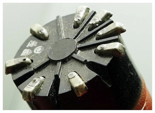 EBF2 DOPPELDIODE-PENTODE. EINE historische Radioröhre von Telefunken ...
