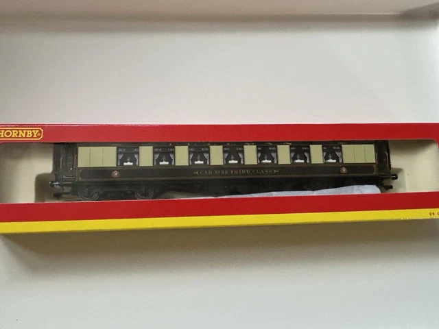 HORNBY PULLMAN NO 35 Third Class Train Coach With Lights £26.72 ...