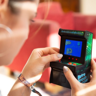 RETRO MINI ARCADE Machine 80's 200 Games 8 bit Portable 2.8” Screen ...