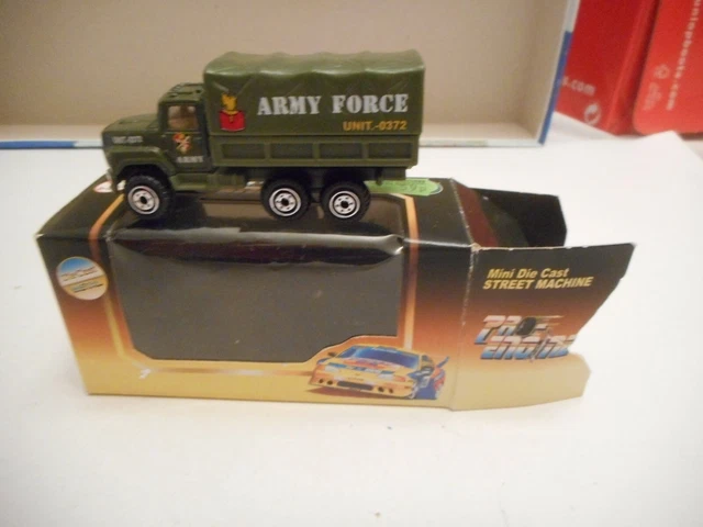 STREET MACHINE PRO Engine Truck Army Force 7cm long + Box £3.25 ...