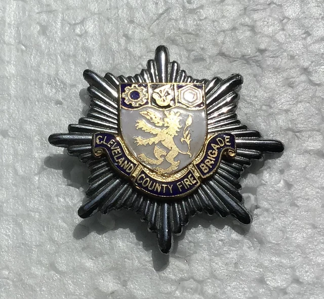 CLEVELAND COUNTY FIRE Brigade Cap Badge With Two Shanks £5.00 - PicClick UK