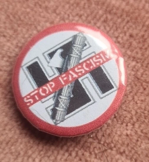 ANTI-FASCISM PIN BUTTON Badge (25mm Blue & White) Stop Racism Anti-N ...