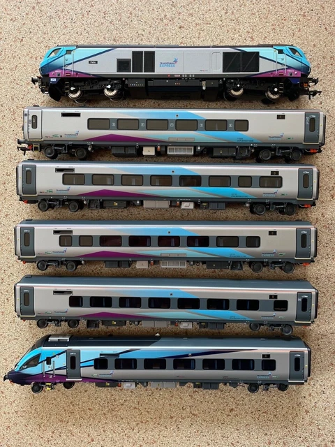 ACCURASCALE MK5 COACHES and Dapol Class 68 Locomotive - TPEx £375.00 ...