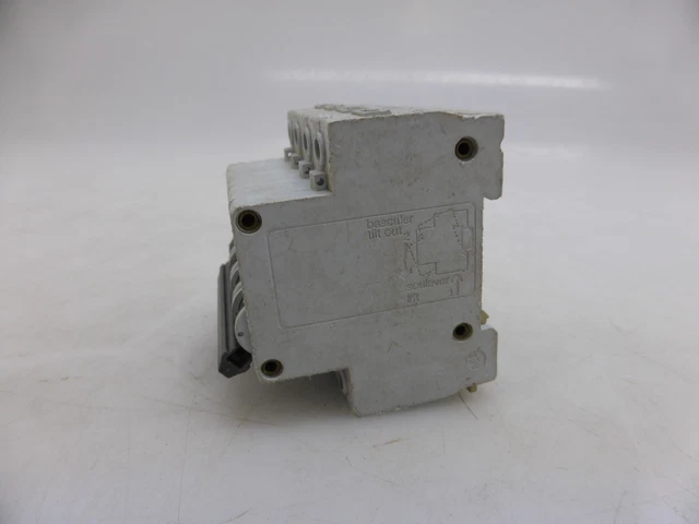 MERLIN GERIN MULTI9 GARDIX n°12-U 10A interrupteur de protection de ligne distributeur ...