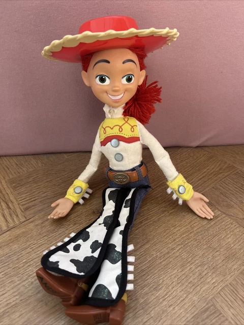 TOY STORY, DISNEY Pixar, Jessie pull string/battery Doll With Hat. 36cm ...