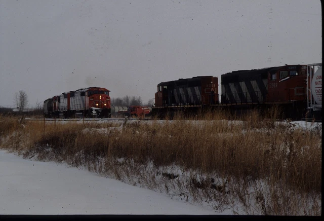 MB9-526 ORIGINAL COLOUR Slide Canadian National EMD SD60F #5548 Circa ...