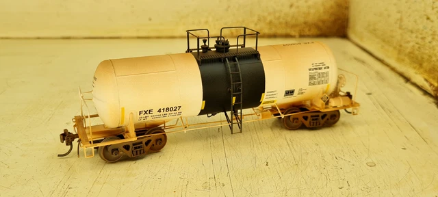 HO ATHEARN GENESIS 13600 Gallon Sulphuric Acid tank car #FXE 418027 ...