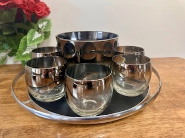 VINTAGE DOROTHY THORPE Silver Fade Roly Poly Bar Set Ice Bucket Tray ...