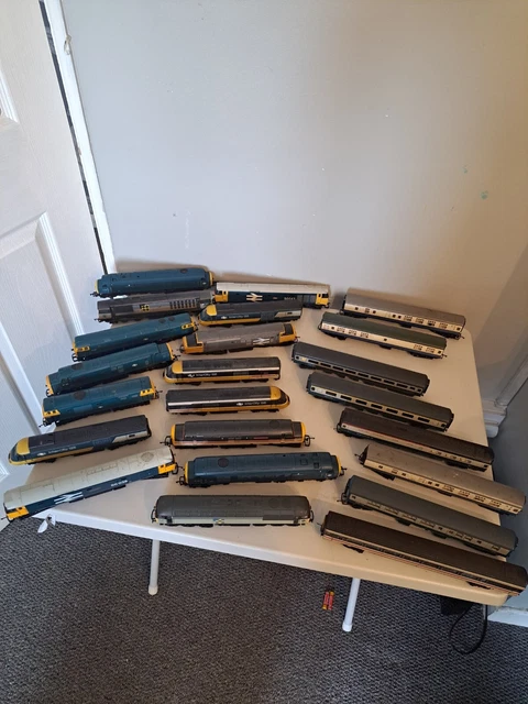 HORNBY LIMA RAILWAY Locomotive Train/Carriage Inter City Bundle OO ...