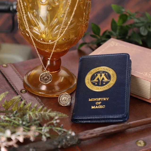 HARRY POTTER MINISTRY of Magic Series Pass Case Fantastic Beasts W80 × ...