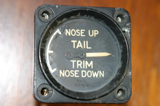 VINTAGE SMITHS AIRCRAFT instrument tail trim indicator 6A/5622 WW2? £1. ...