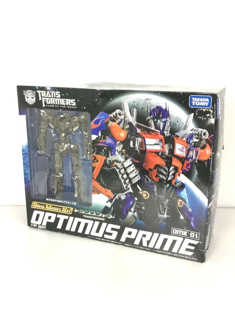 TAKARA TOMY 1 35Scale Optimus Prime Transformers Plastic Model ...