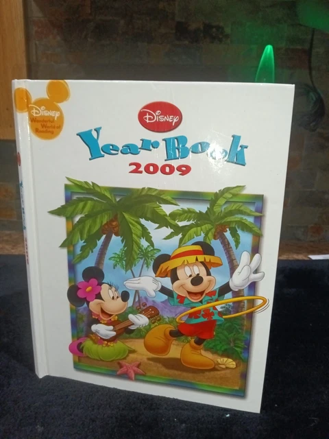 DISNEY YEARBOOK 2009 (Disney Wonderful World of Reading) Hardcover ...