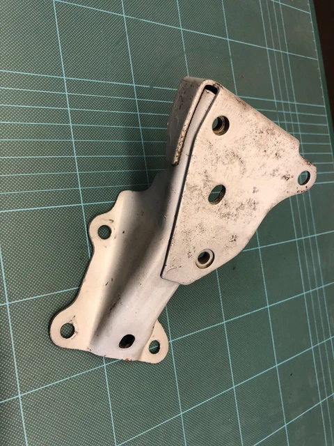 CLASSIC MINI MOWOG MK1 Engine Mount Radiator bracket left side 850 998 ...