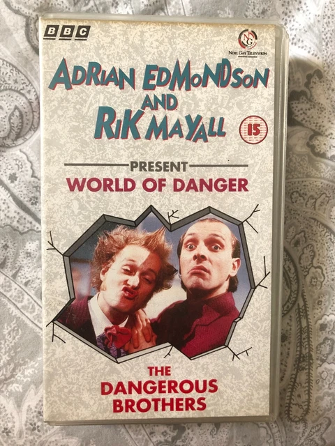 THE DANGEROUS BROTHERS - Rik Mayall / Ade Edmondson VHS Pre Cert Int £ ...