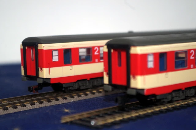KLEIN MODELLBAHN H0 Set ÖBB "Sparlack" 2 Personenwagen ohne OVP SoSe 71 ...