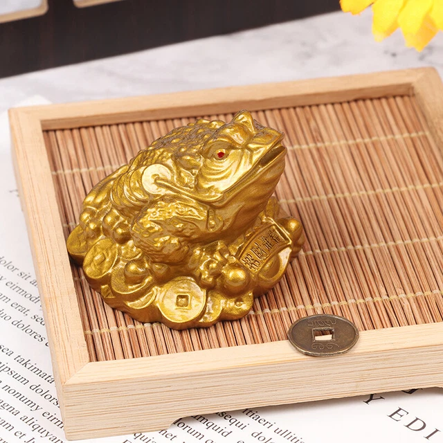 WEALTH GOLDEN FROG Toad Coin Chinese Fortune Frog Feng Shui Toad Lucky ...
