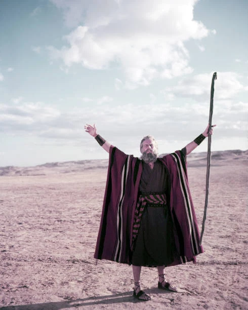 CHARLTON HESTON AS Moses in 'The Ten Commandments', directed by Ce- Old ...