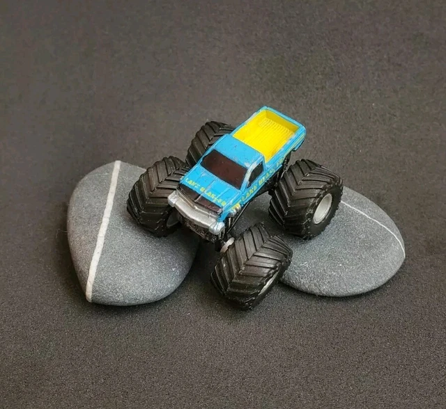 MICRO MACHINES MONSTER Truck Chevy Silverado Spurblaster Blau 1990 ...