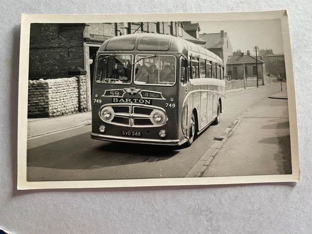 BUS PHOTO KIRK Hallam Barton Depot Station Coach Service 59 SVO 548 ...