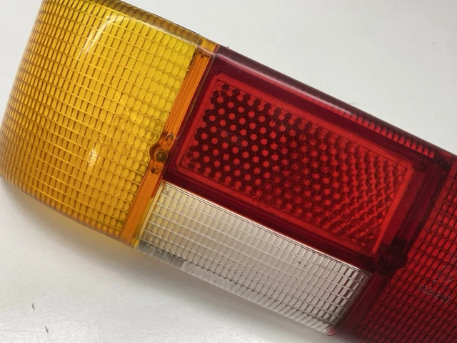 MERCEDES W114 W115 /8 Rück Licht Brems Leuchte HELLA orange links EUR ...