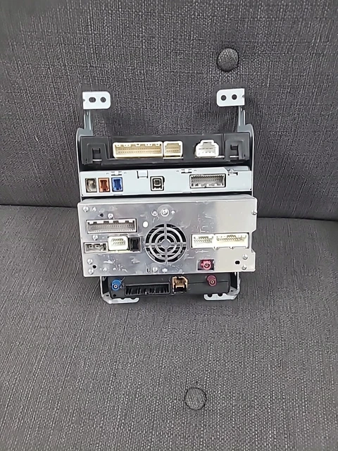 AUDIO EQUIPMENT RADIO Am-fm-cd-receiver Console Fits 16-18 INFINITI Q50 ...