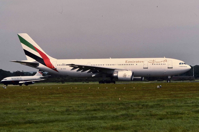 FLUGZEUGDIA AIRCRAFT SLIDE Emirates Airbus A300-600 A6-EKD LGW 1991 K64 ...