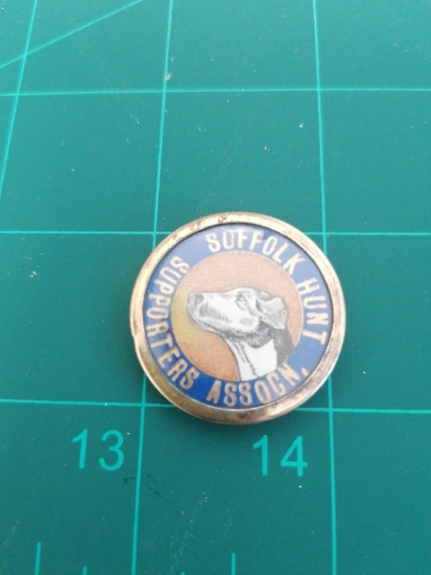 RARE VINTAGE SUFFOLK Hunt Supporters Association Beagle Badge Fox ...