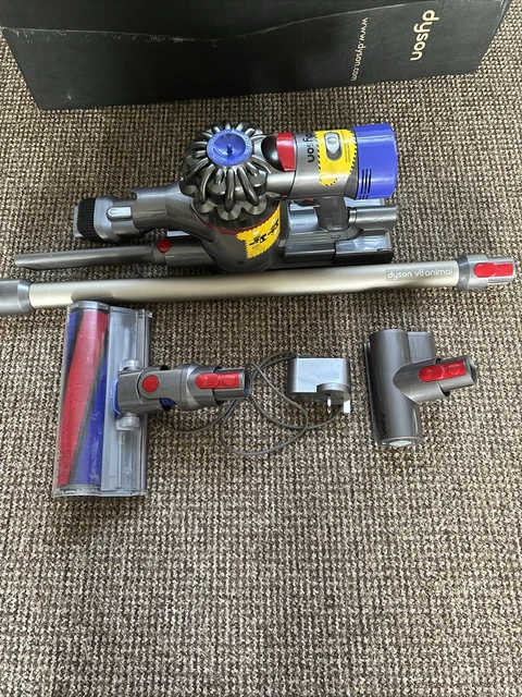 DYSON V8 ANIMAL Extra Cordless Handheld Vacuum Cleaner - Serviced ...