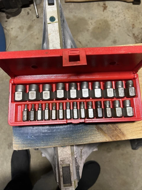 MAC 25 PIECE Hexagonal Head Multi Spline Screw Extractor Set - 24MS £62 ...